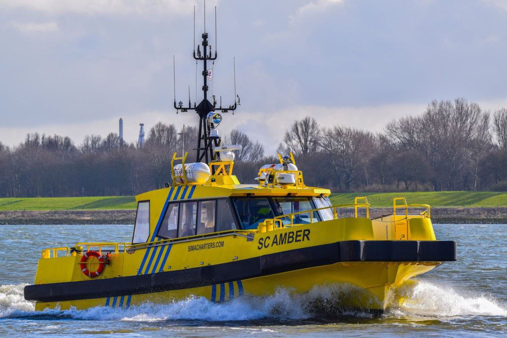 Barco profesional barco de transporte de tripulación - SC AMBER - SIMA ...