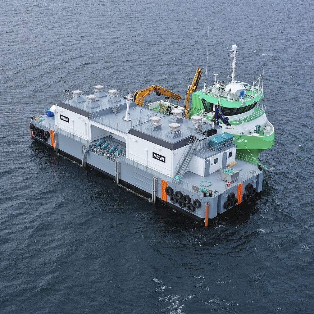 Gabarra - Center SeaFarm Feeder Center 500 - scaleaq - buque feeder