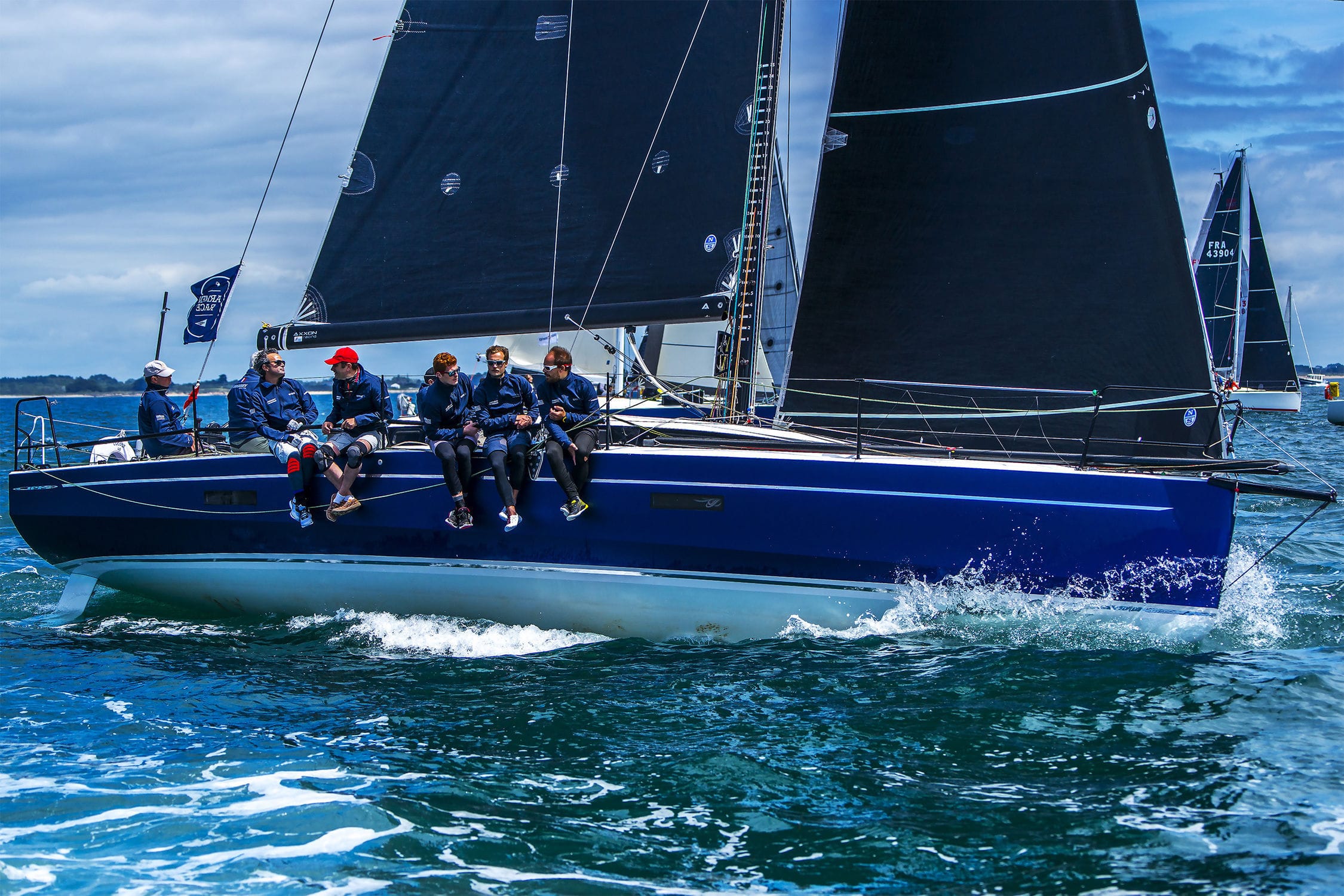Velero de regata y crucero - 1180 - JPK Composites - con 2 camarotes ...