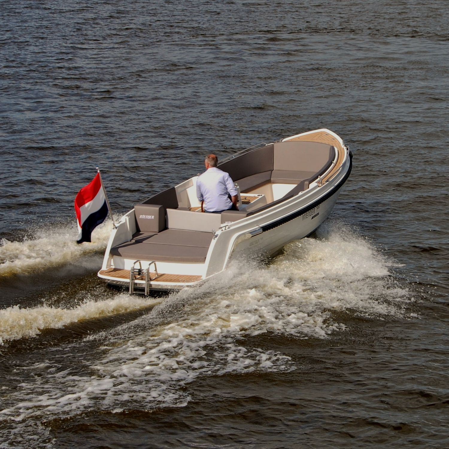 Bote intraborda - Intender 700 - Interboat - open / con consola central ...