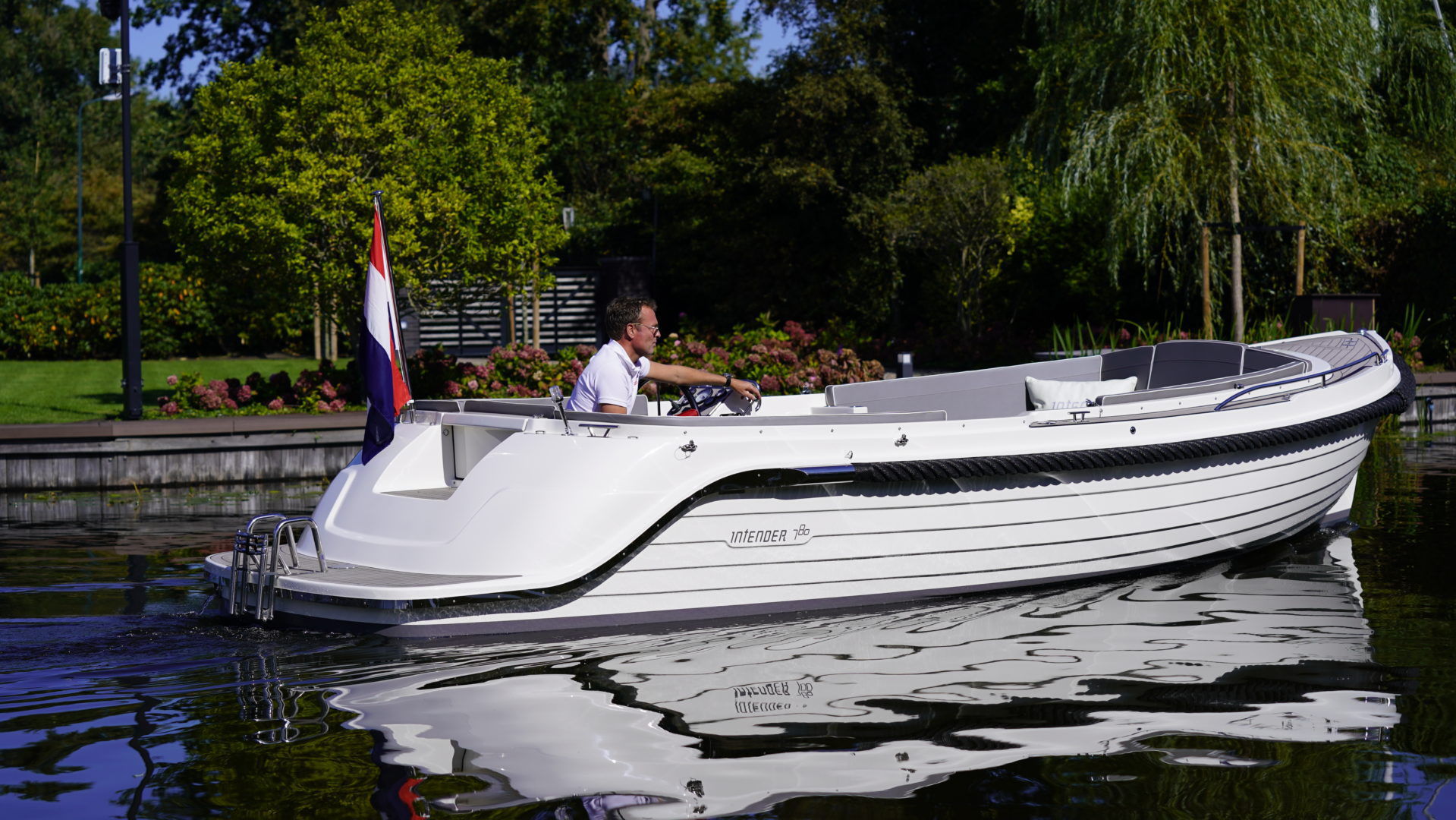 Bote intraborda - 780 - Interboat - open / con consola central