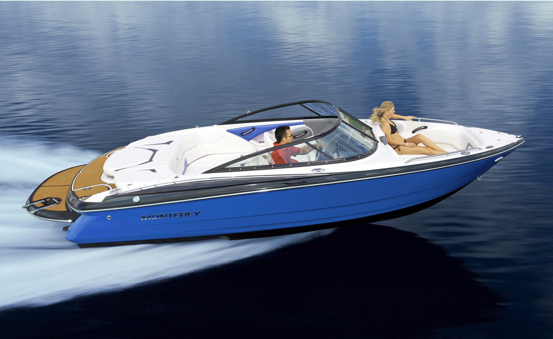 Runabout intraborda - 224FS - Monterey Boats - con doble consola / bow ...