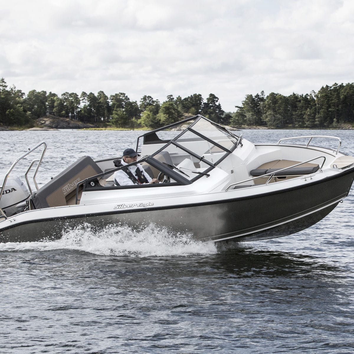 Runabout fueraborda - EAGLE BR - Silver - con doble consola / bow-rider ...