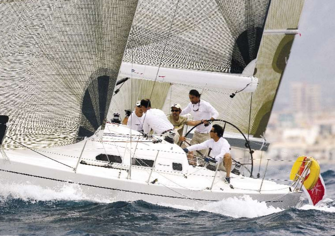 Velero de regata y crucero - X-41 - X-Yachts - monotipo / con popa ...