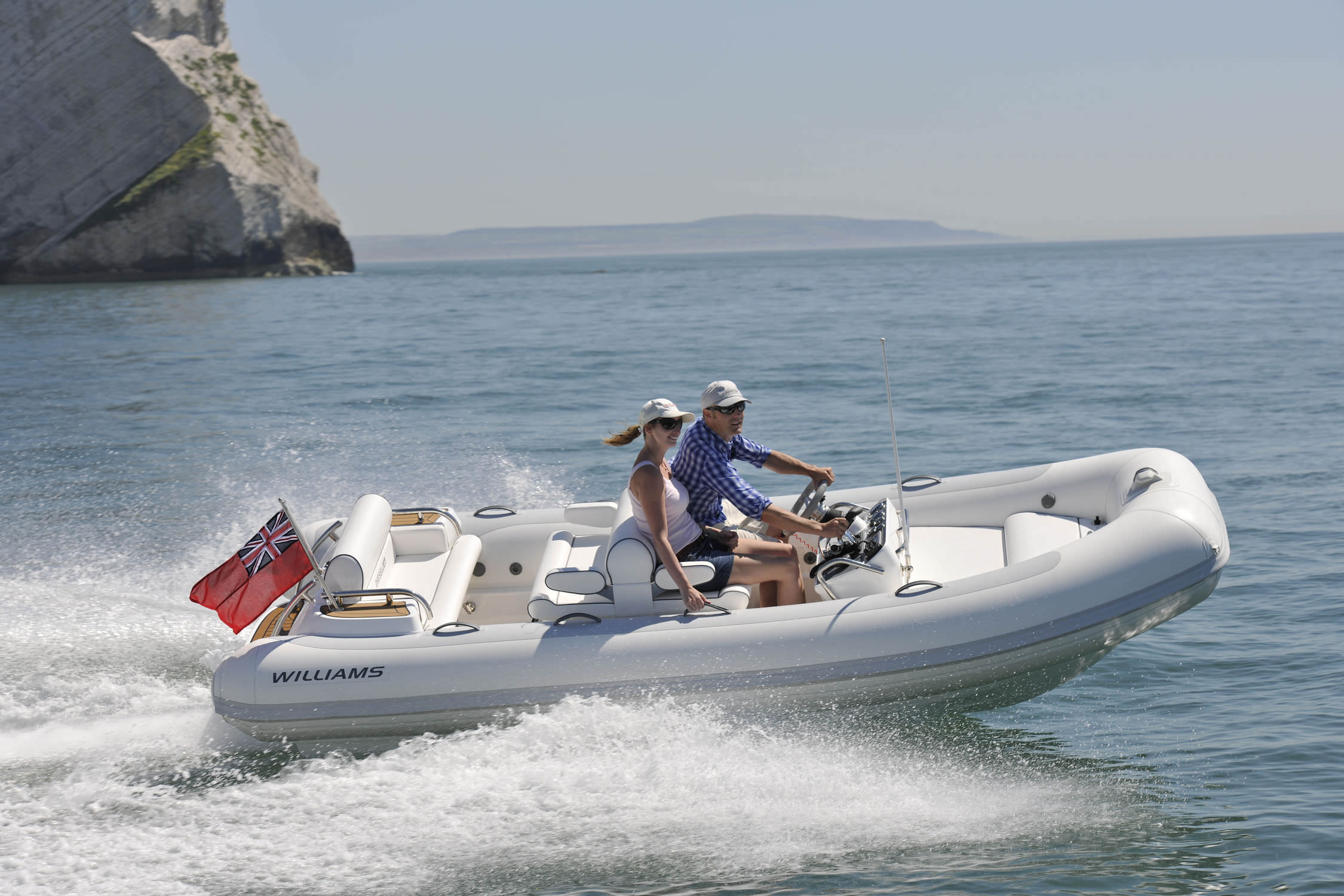 Embarcación neumática hidrojet - DIESELJET 445 - Williams Performance ...