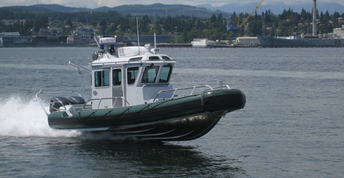 Barco profesional barco de vigilancia - SAFE 27 Walk Around Cabin ...