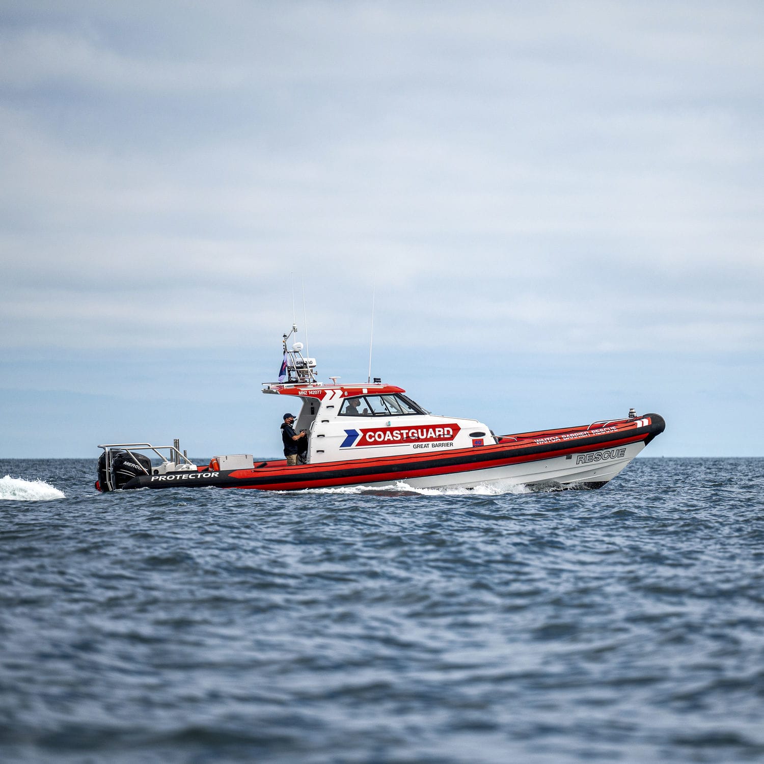 Barco profesional barco de vigilancia - 410 TARGA - Protector - barco ...