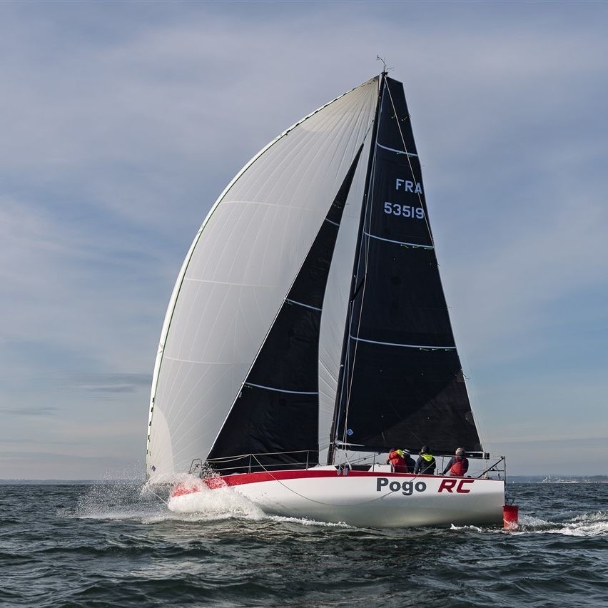 Velero de regata y crucero - RC - POGO STRUCTURES - de regata / con 3 ...