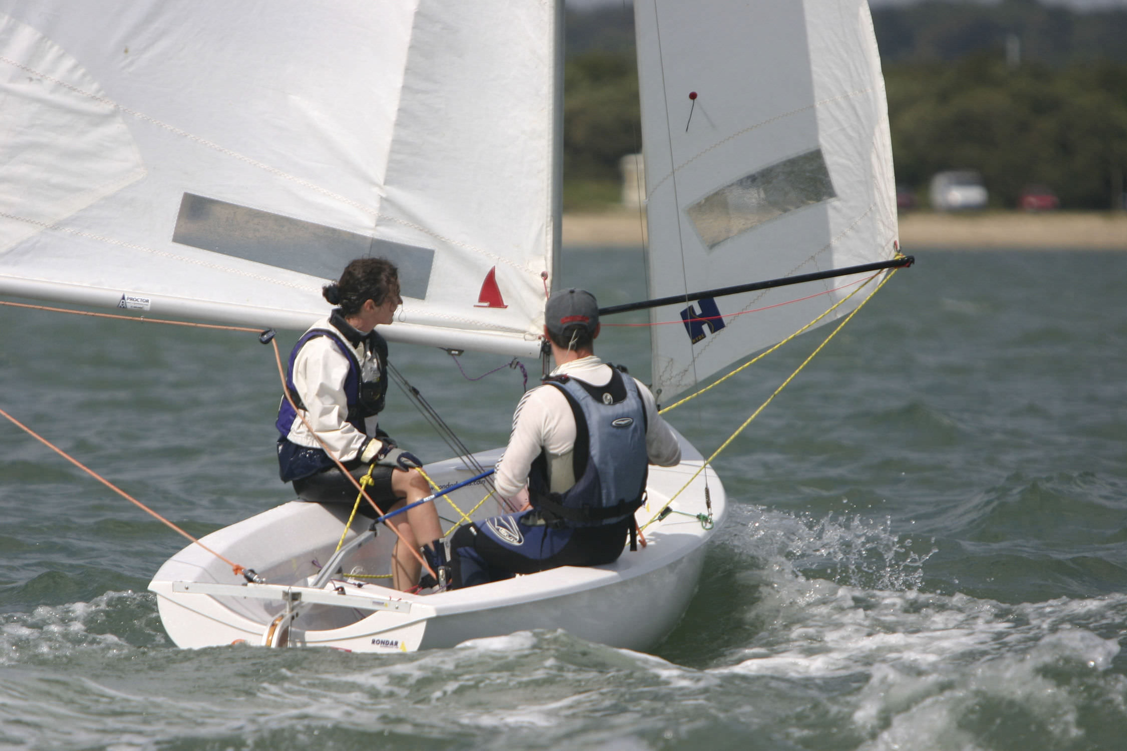 Barco de vela ligera doble - FIREFLY - Rondar Raceboats - de regata