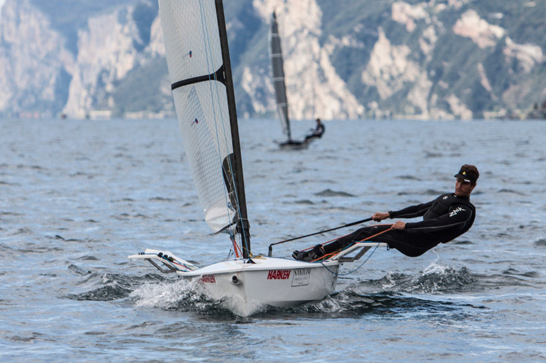 Barco de vela ligera individual - D-One - Devoti Sailing - skiff / de regata / cat boat