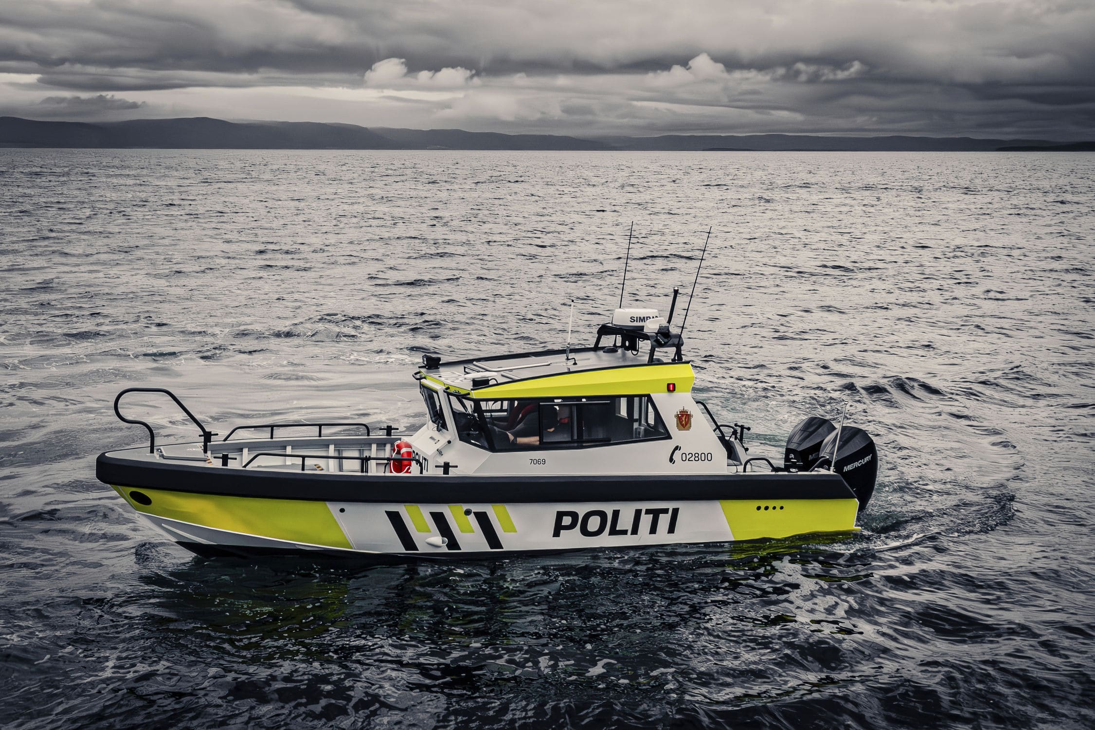 Barco profesional barco de vigilancia - 85 MFC - Vector ProBoat AB ...