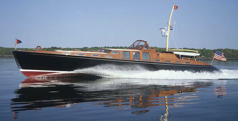 Yate a motor clásico - LIBERTY - Hodgdon Yachts - clásico / con fly ...