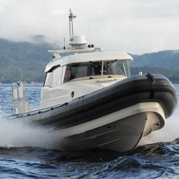 Embarcación neumática fueraborda - BALTIC CRUISER - Parker RIBS - stern ...