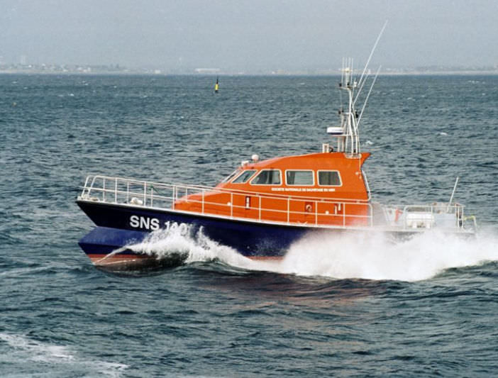 Barco profesional barco de búsqueda y rescate - ORC 140 - Bernard ...