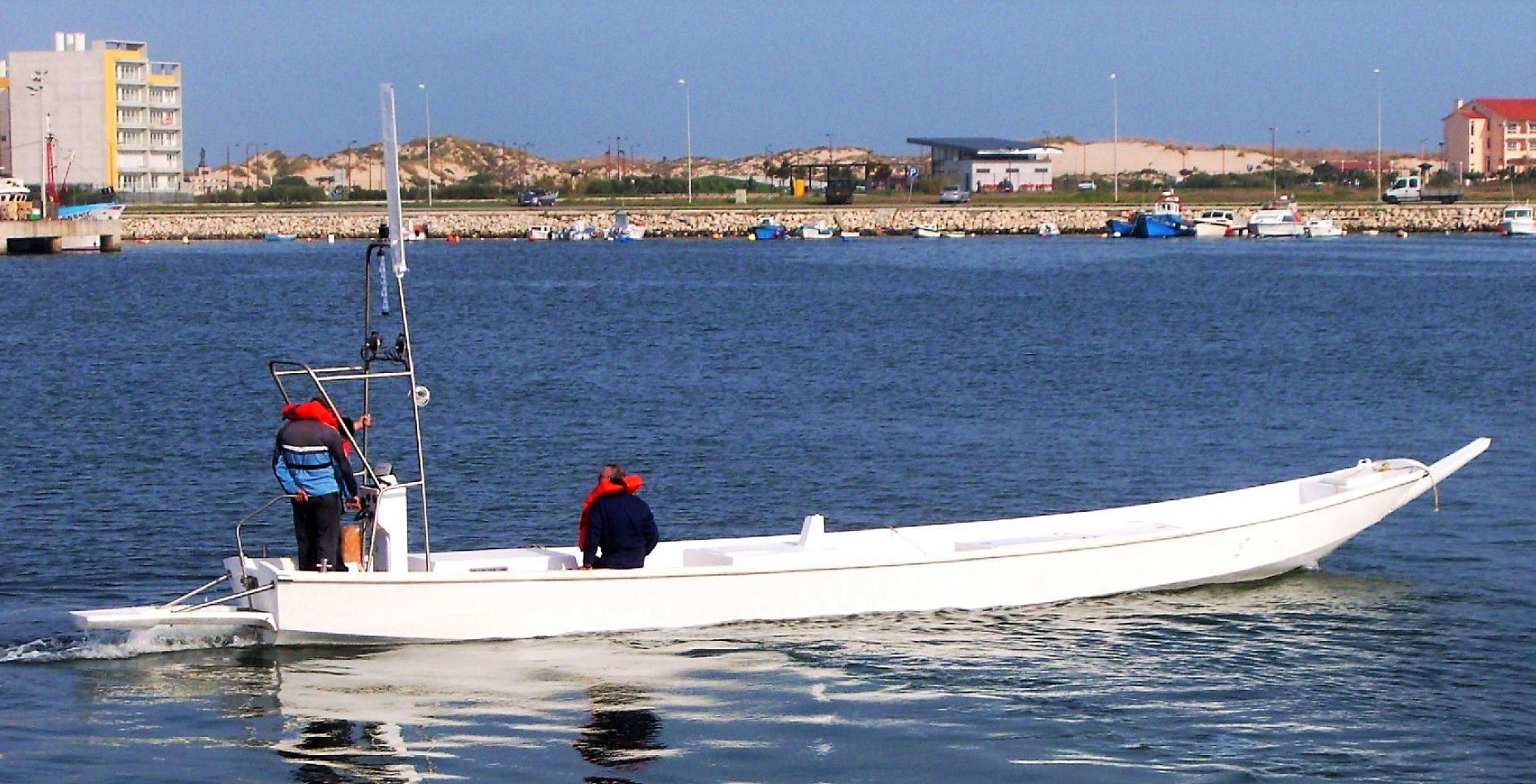 Barco profesional barco de pesca profesional - PIROGUE 12M - Estaleiros ...