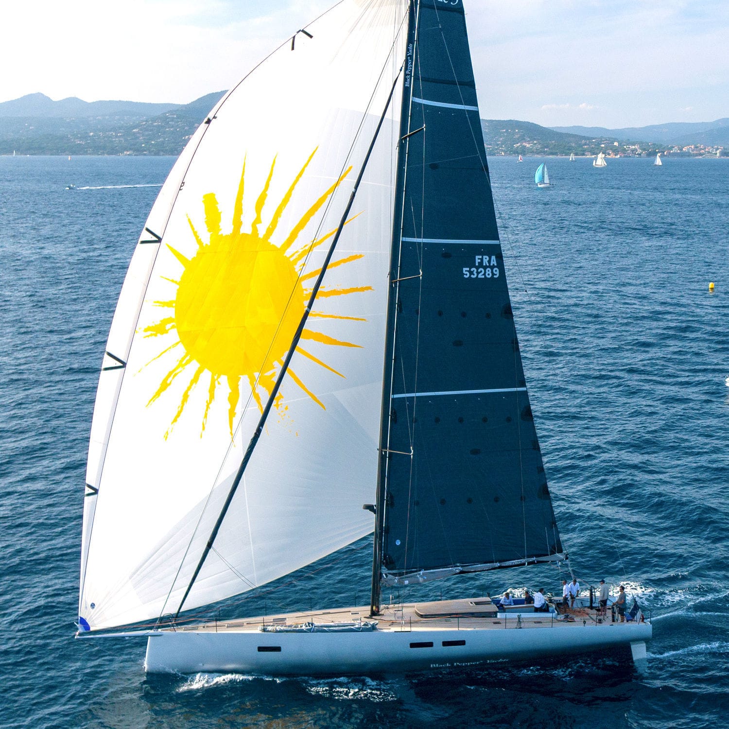 Yate de vela de crucero - Code 3 - Black Pepper Yachts - de regata y ...