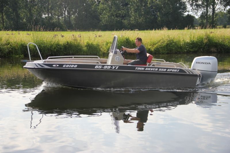 Barco open fueraborda - 550 Sport (DCI-Approved) - Tinn-Silver ...