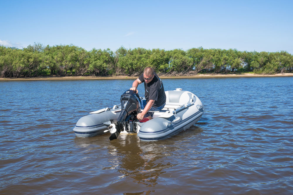 Bote de remos neumático de caza - A240 series - BS Marine - para la ...