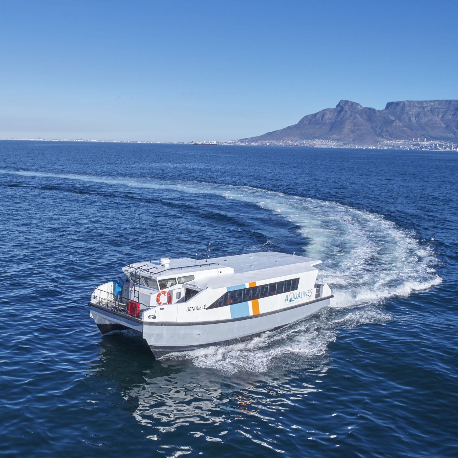 Barco profesional barco de pasajeros - 15M FERRY - Nautic Africa ...