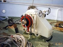 Molinete hidráulico - Todos los fabricantes del nautismo y del marítimo